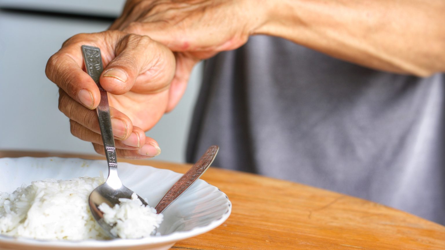 Tremor - Ursachen und Behandlung des Zitterns - DocFinder